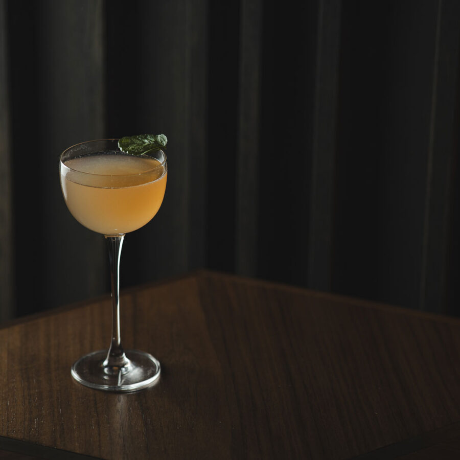 Kalimotxo: The Basque Cocktail That Gets Some Side-Eye | Coqtail